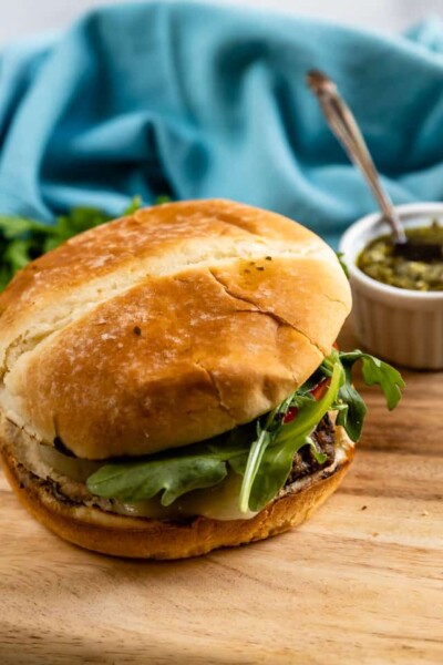 Easy Pesto Burgers Recipe - EASY GOOD IDEAS