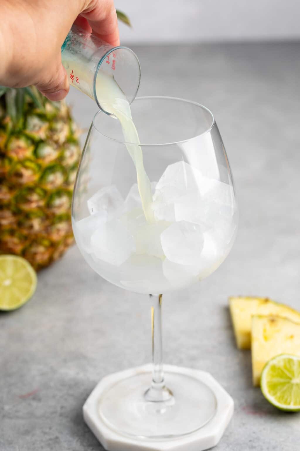 Pineapple Spritz Mocktail - EASY GOOD IDEAS